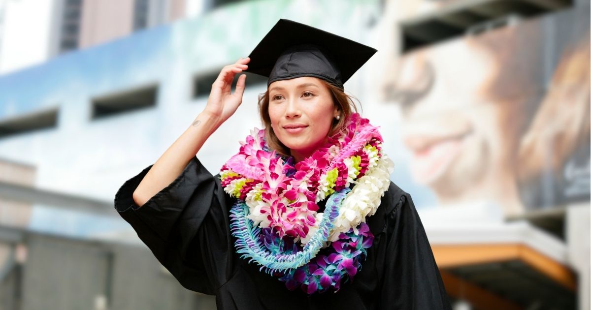 Fresh Hawaiian Graduation Lei | Handcrafted & Shipped Nationwide – Buy ...